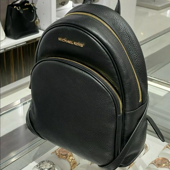 Michael Kors | Bags | Nwt Mk Abbey Medium Backpack Pebbled Leather ...